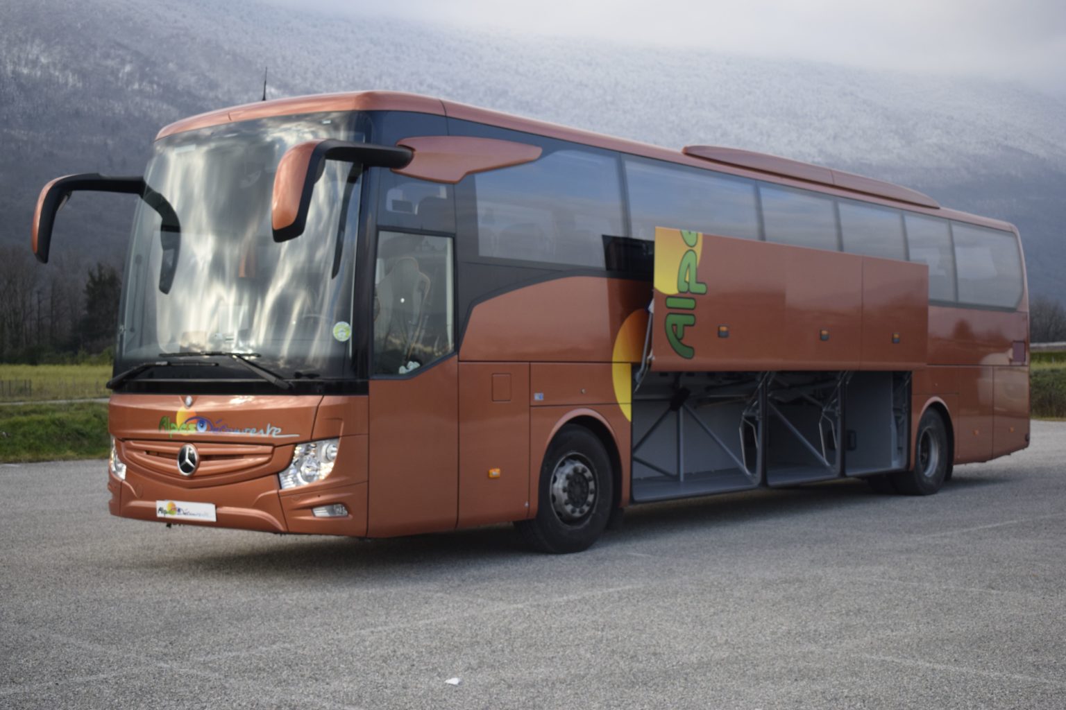 Nos autocars - Alpes Découverte